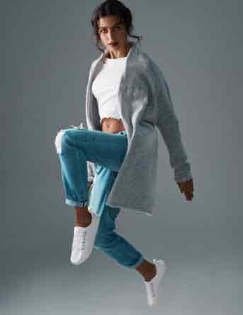 How Do I Become a Shoe Model in 2023 | Footted