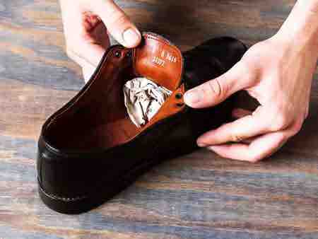 Shoe Tree Alternatives (4 DIY Shoe Trees) | Footted