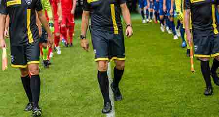 14 Best Soccer Referee Shoes (Reviewed in 2023) | Footted