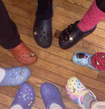 Crocs Sport Mode vs Comfort (Relaxed) Mode: Comparison | Footted